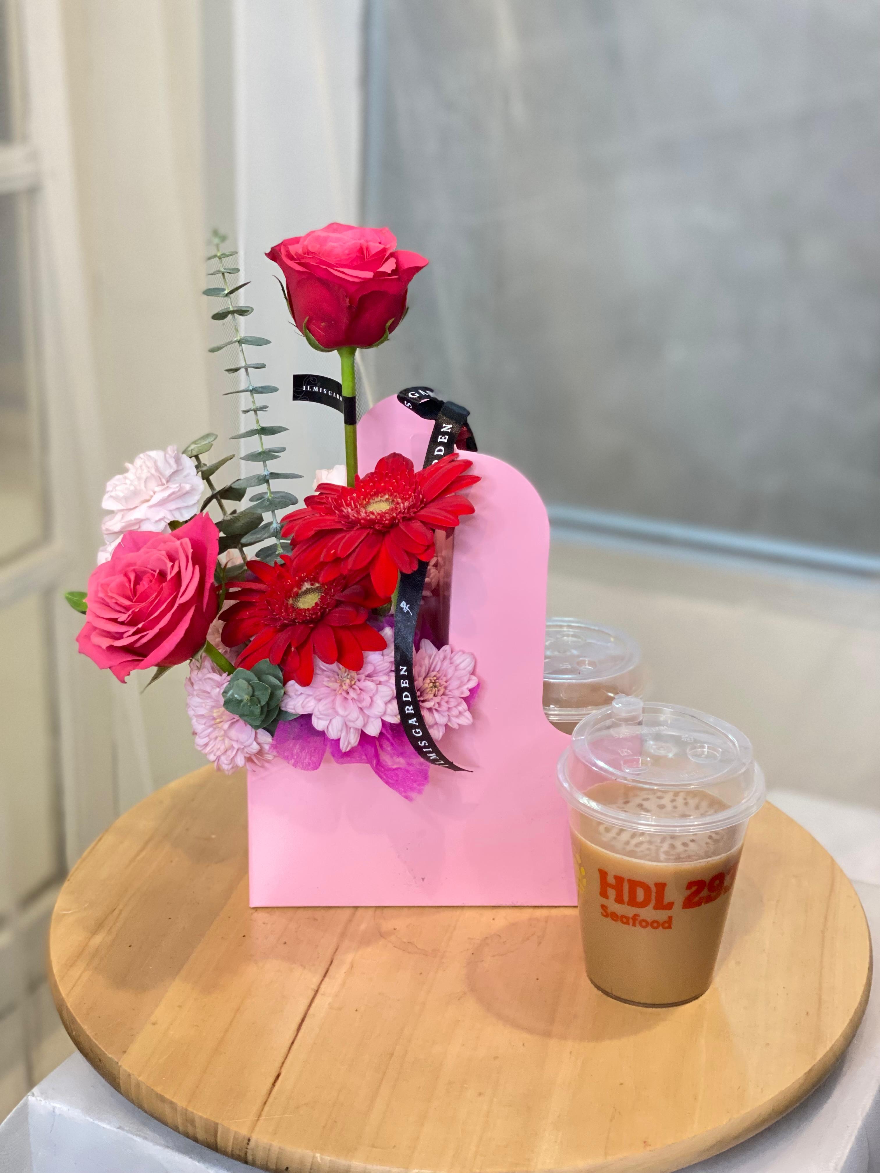 Flower Arrangement — Ilmisgarden